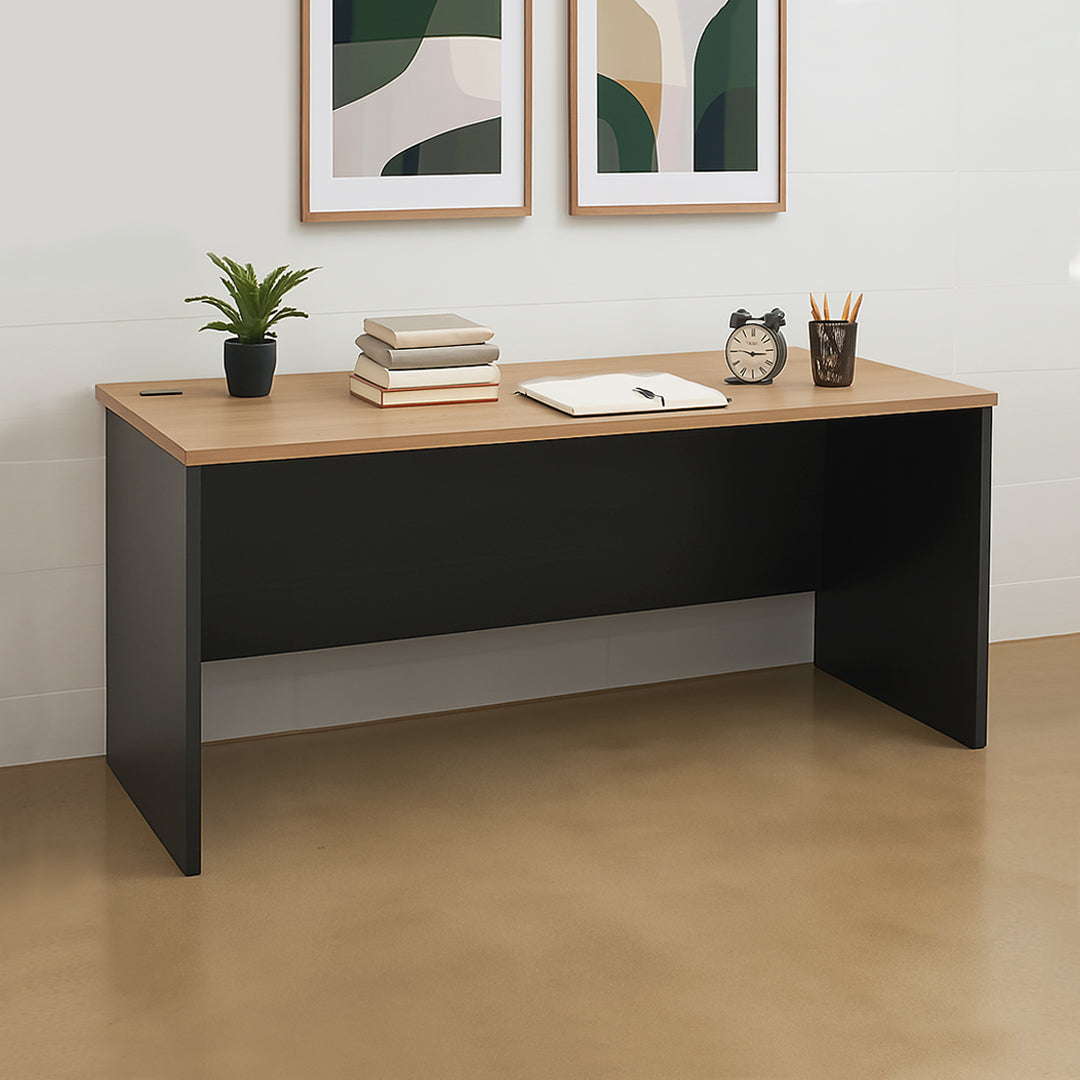 Tables & Desks – AM Office